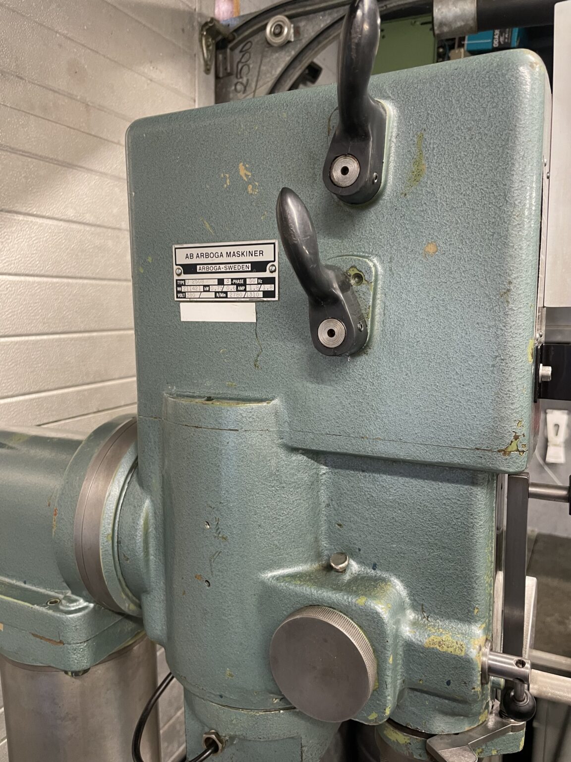 Arboga U2508 Milling Machine – The Lathe Company
